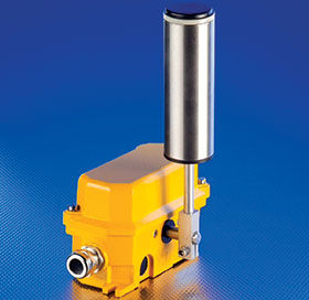 Belt drift switch for field applications - September 2015 - ifm - South ...